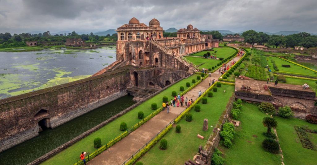 Mandu- India, Places To Visit And How To Reach! - People Places