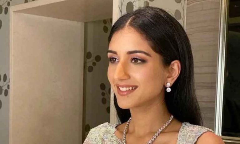 Radhika Merchant: All About Fiancée Of Anant Ambani! - People Places