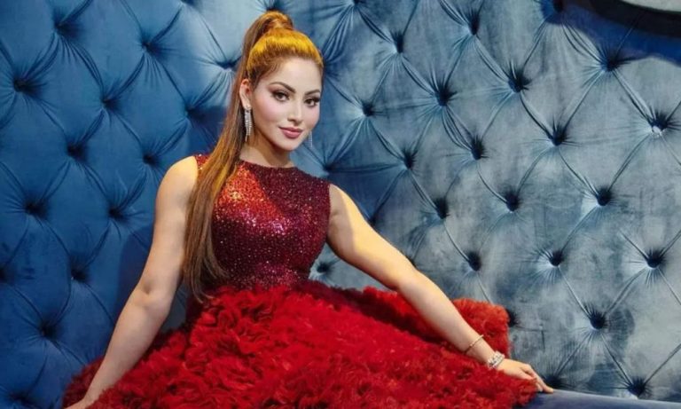 Urvashi Rautela: Facts To Know About Beauty Pageants Winner! - People ...