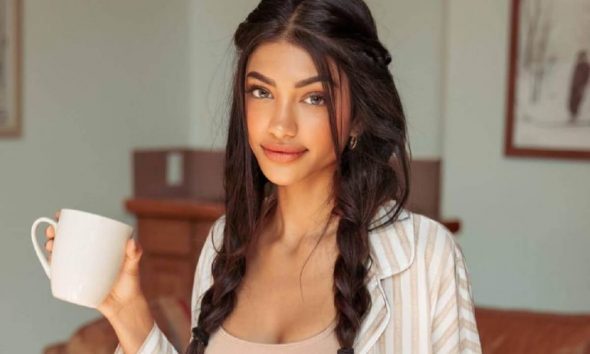 Alanna Pandey: Unknown Facts About The Internet Personality! - People ...