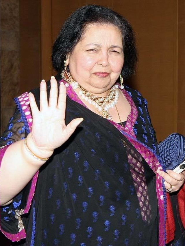 Everything About Indian Playback Singer Pamela Chopra! - People Places