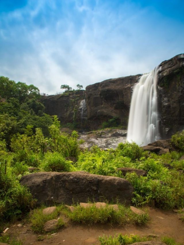Explore The Naigara Of India: Athirappilly Waterfalls! - People Places