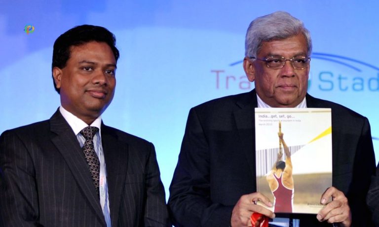 Deepak Parekh, Chairman of India's Largest Housing Finance Company ...